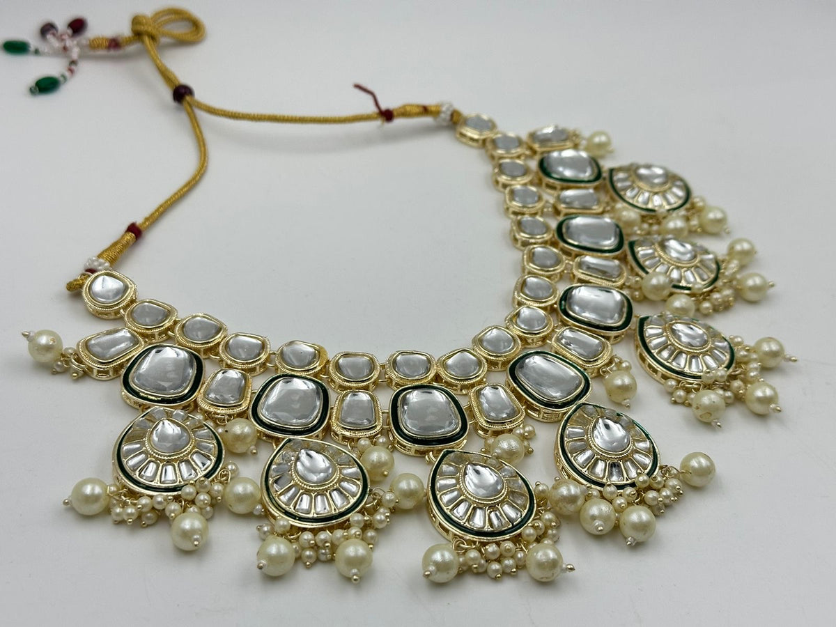 NITHYA in Gold – Sahara Gems